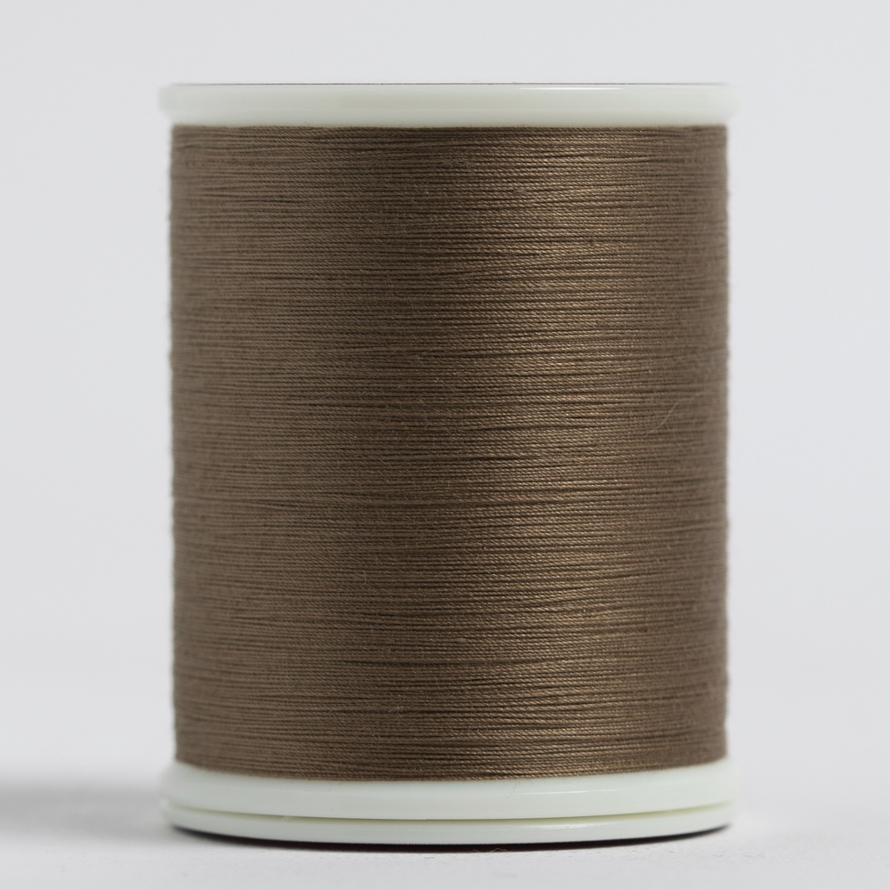 MasterPiece 50wt - MasterPiece #180 Tassel Brown yd Spool ...