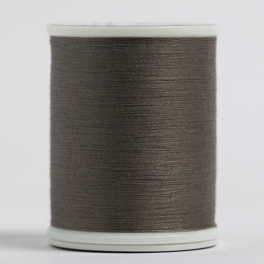 MasterPiece 50wt - MasterPiece #181 Nightscape Brown Spool ...